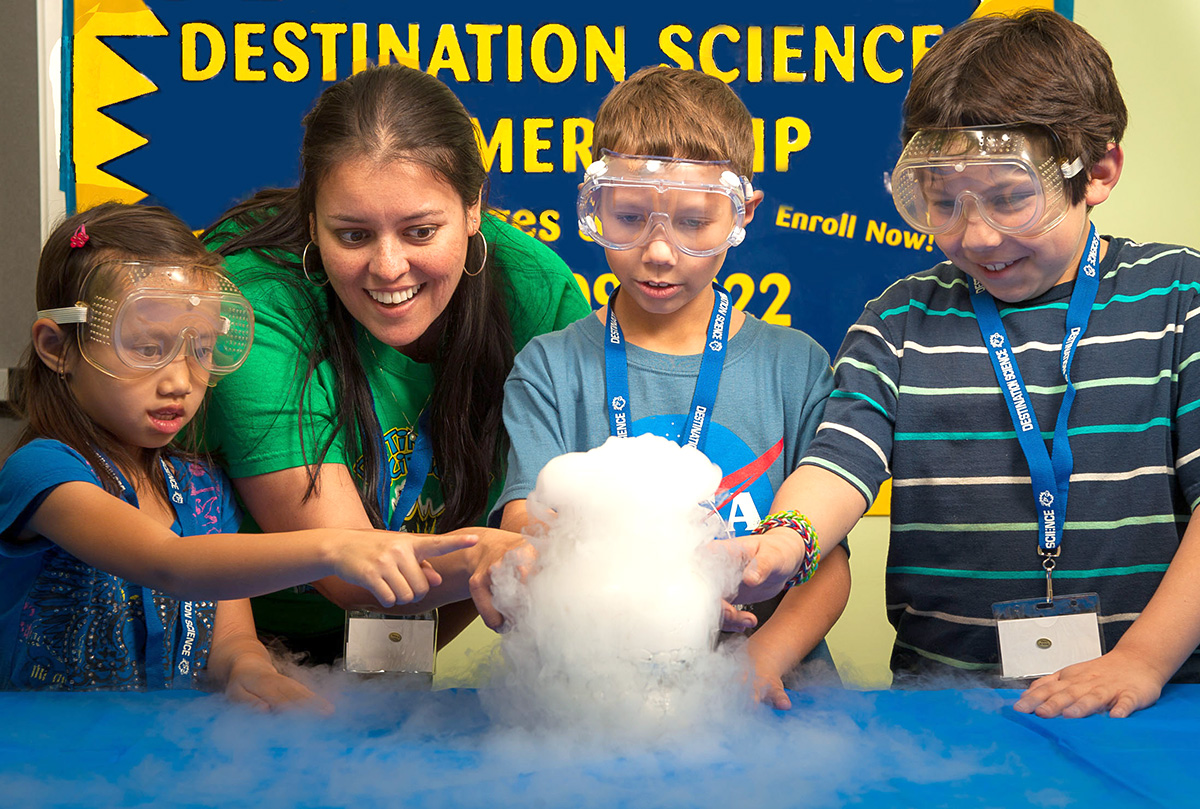 Why Parents Love Destination Science Camp - Kids Have Fun